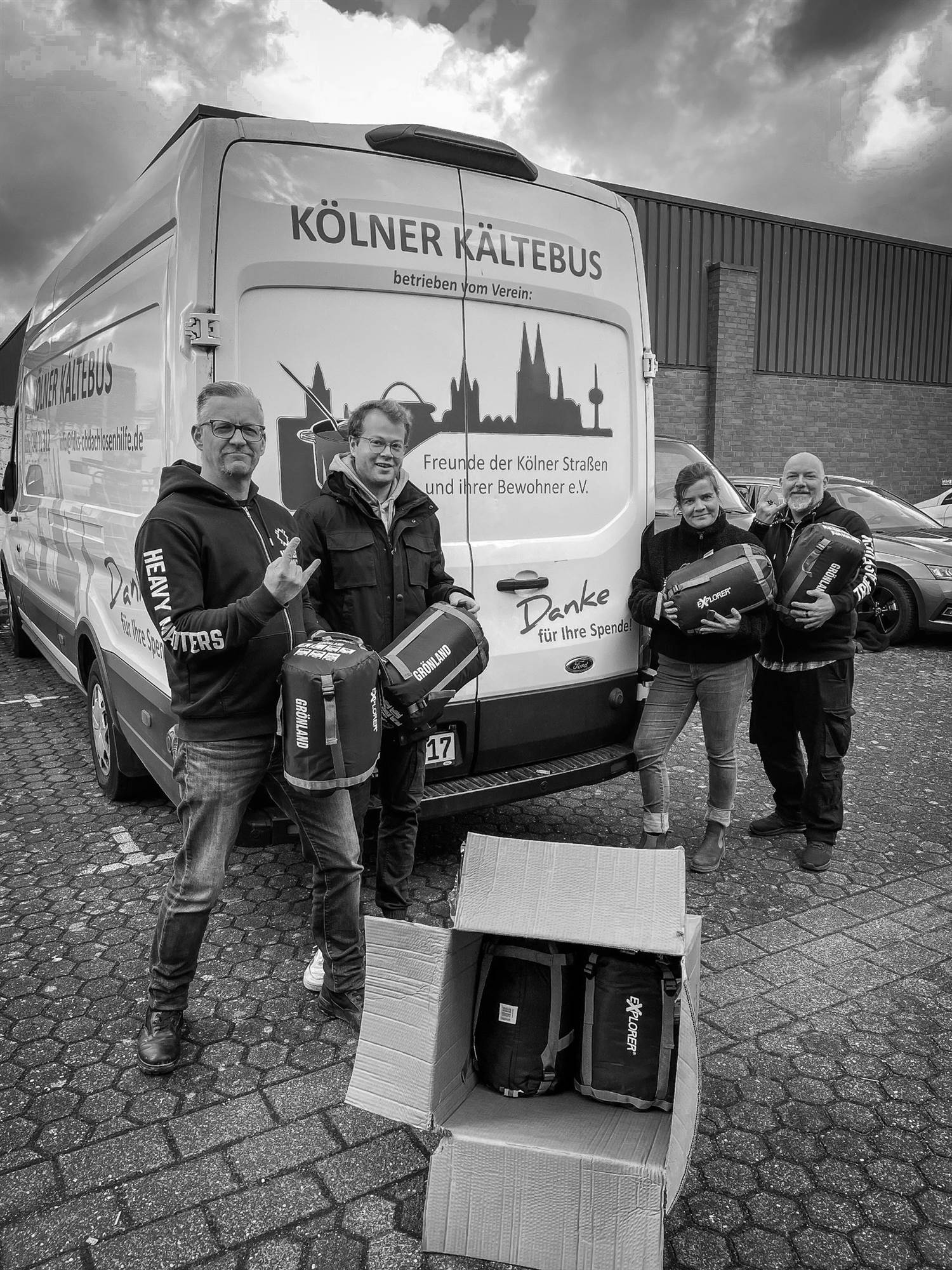 666 SCHLAFSÄCKE – Metality e.V.